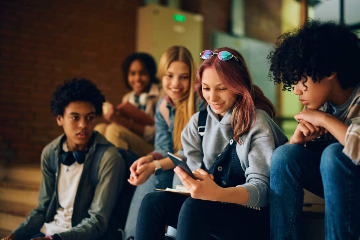 Nationwide Education Connectivity & K-12 Network Solutions | Zayo