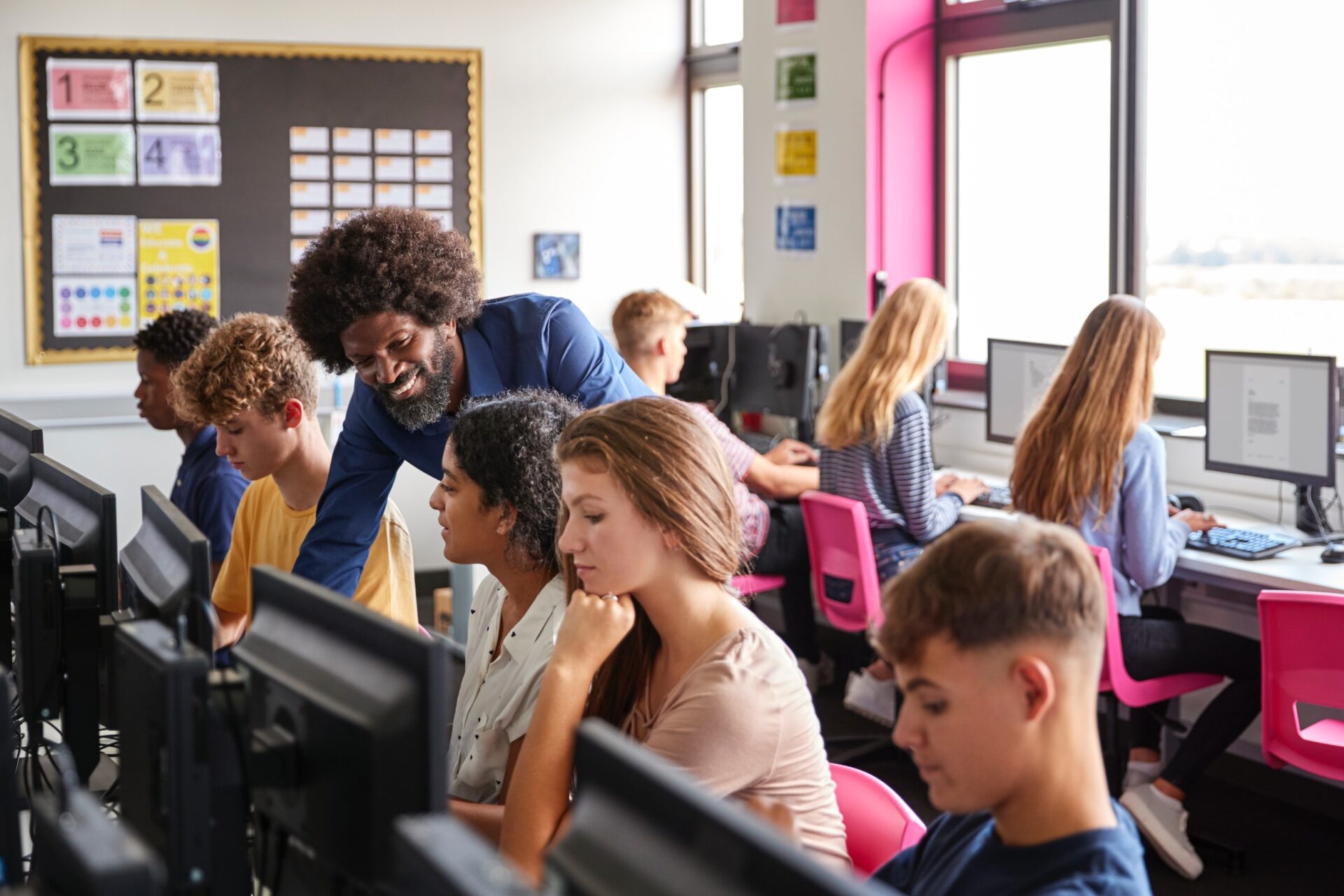 Flexible, Efficient, and Scalable WAN Services for Education - Zayo